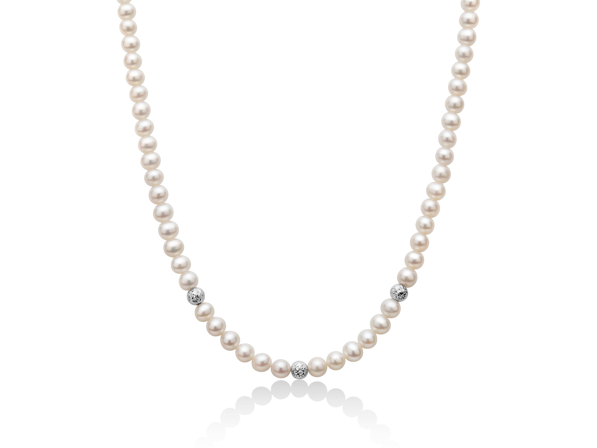 Collana di perle Oriente con tre sfere in oro bianco sfaccettate - Miluna